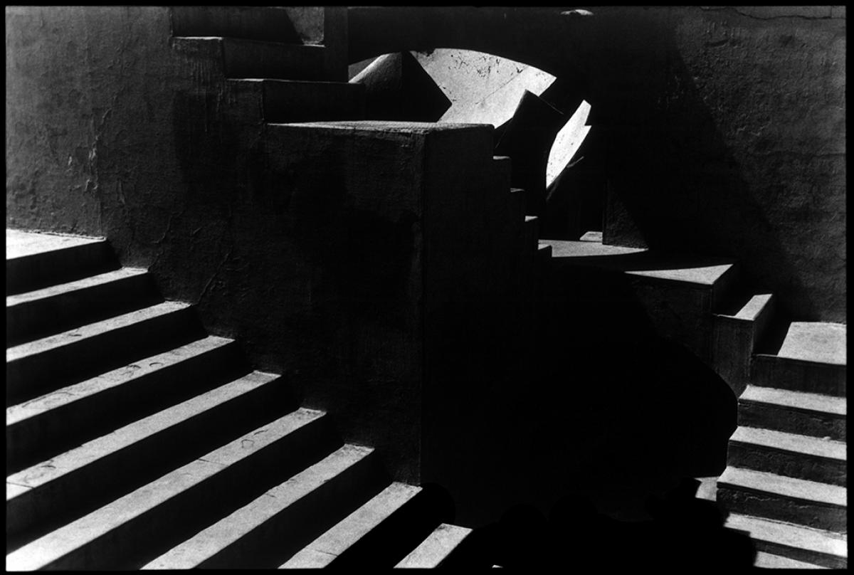 Simon Chaput: Jantar Mantar 99 – 28 Vignon Street